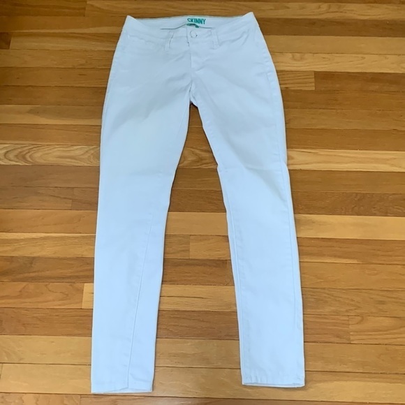 YMI | Pants & Jumpsuits | Ymi Soft Stretch Skinny White Jeans | Poshmark